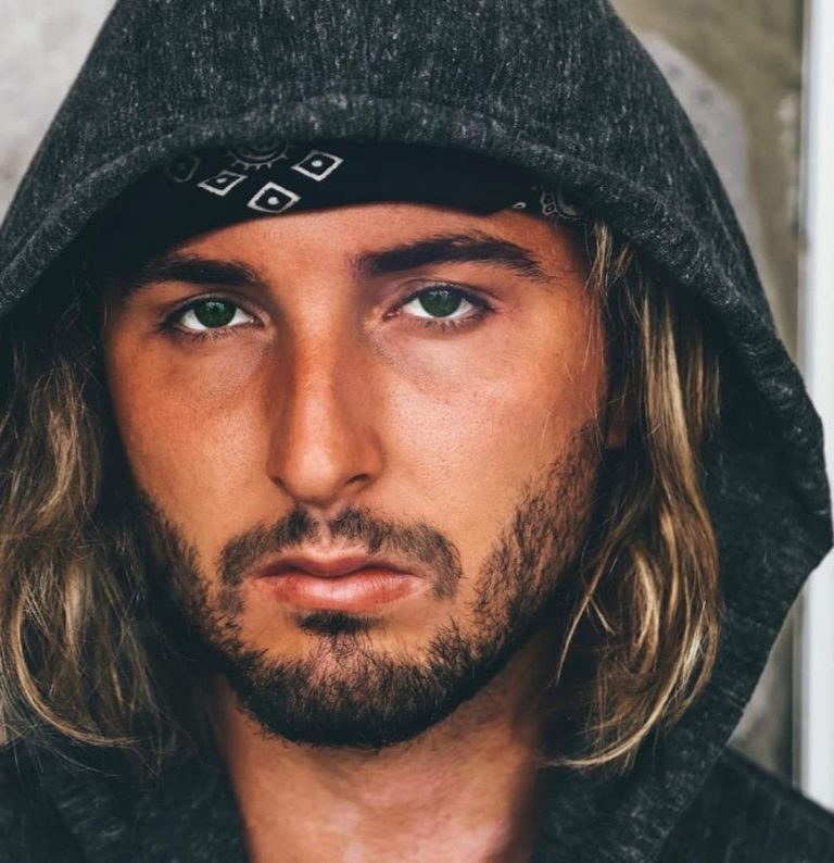 Sam Messina - Birthday, Bio, Career, Education - Wikiake