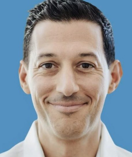 Dr. Stephen Cabral - Wiki, Age, Education, Career, Family Life - Wikiake