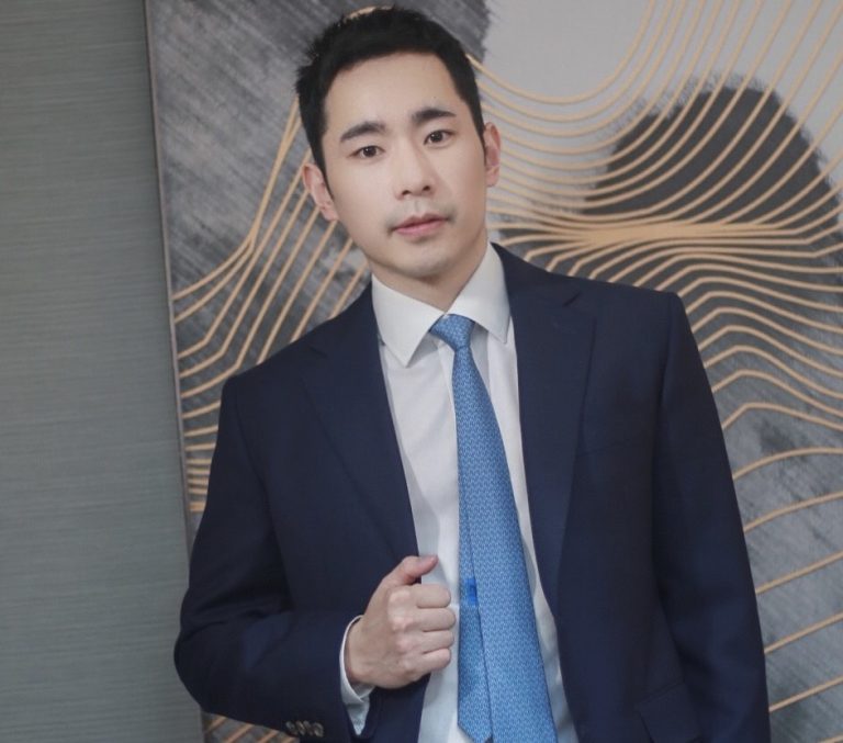 William Wu - Wiki, Age, Birthday, Career, Family & NFT Gaming- Wikiake