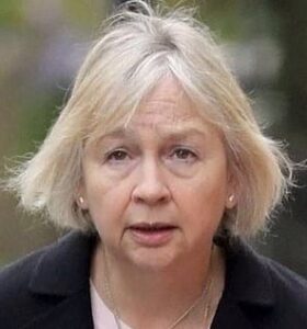 Jennifer Clarke - Wiki, Age, Birthday, Family, Daughter - Wikiake