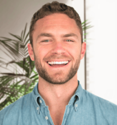 Tom Montgomery - Wiki, Age, Career, Family, Net Worth - Wikiake